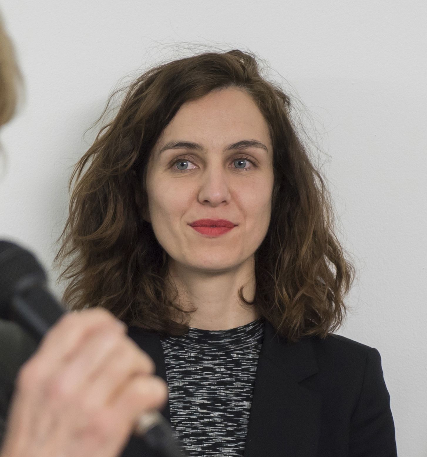 Beatriz Alonso - About - Independent Curators International