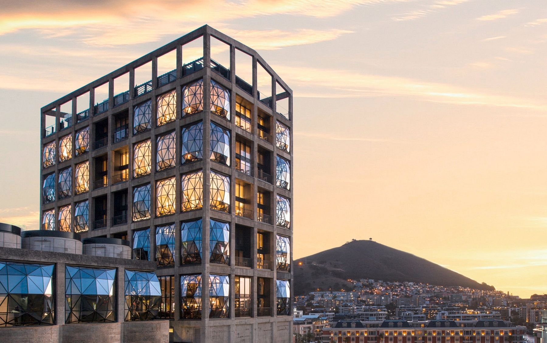 Daouda Keïta - About - Independent Curators International